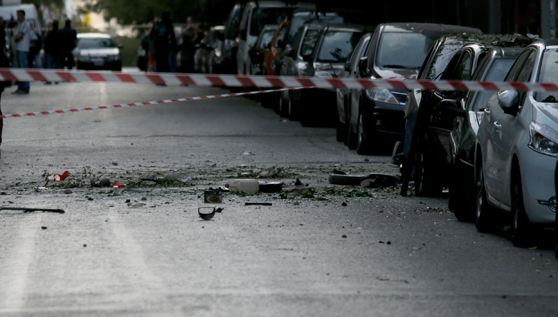Μια νεκρή και πέντε τραυματίες από την έκρηξη στα Everest στην πλατεία ...
