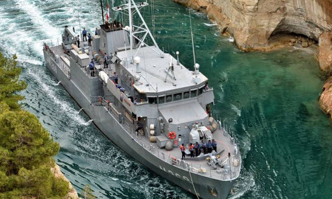 Τουρκικό πολεμικό σκάφος πέρασε τον Ισθμό της Κορίνθου - Aftodioikisi.gr