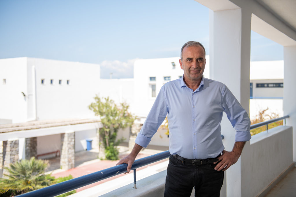 Μύκονος: Νέος Πρόεδρος του Δημοτικού Συμβουλίου ο Γιώργος Ρουσουνέλος ...