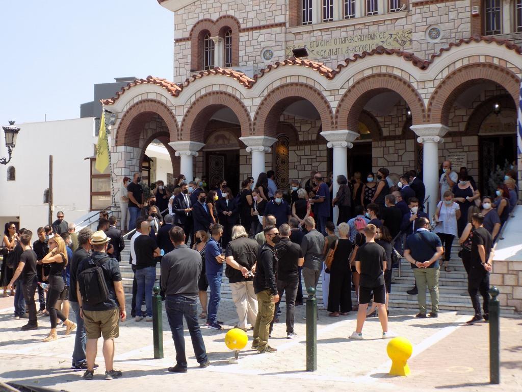Η Πολιτεία και ο Δήμος Φυλής τίμησαν τη μνήμη του Βασίλη Φιλώρα ...