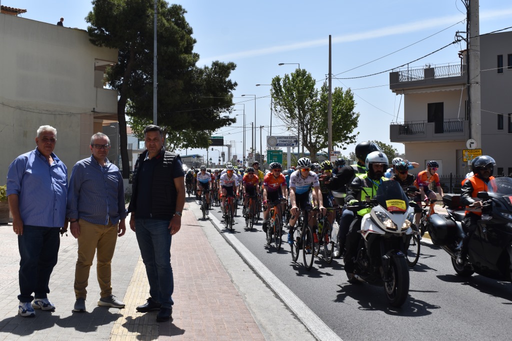 Πανηγυρική διέλευση του Ποδηλατικού Γύρου Ελλάδος από το Δ. Φυλής ...