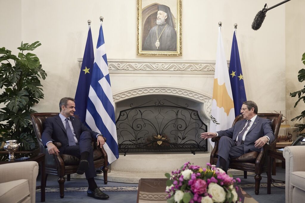 Συνάντηση Μητσοτάκη-Αναστασιάδη: Η άμυνα μας απέναντι σε αναθεωρητικές ...