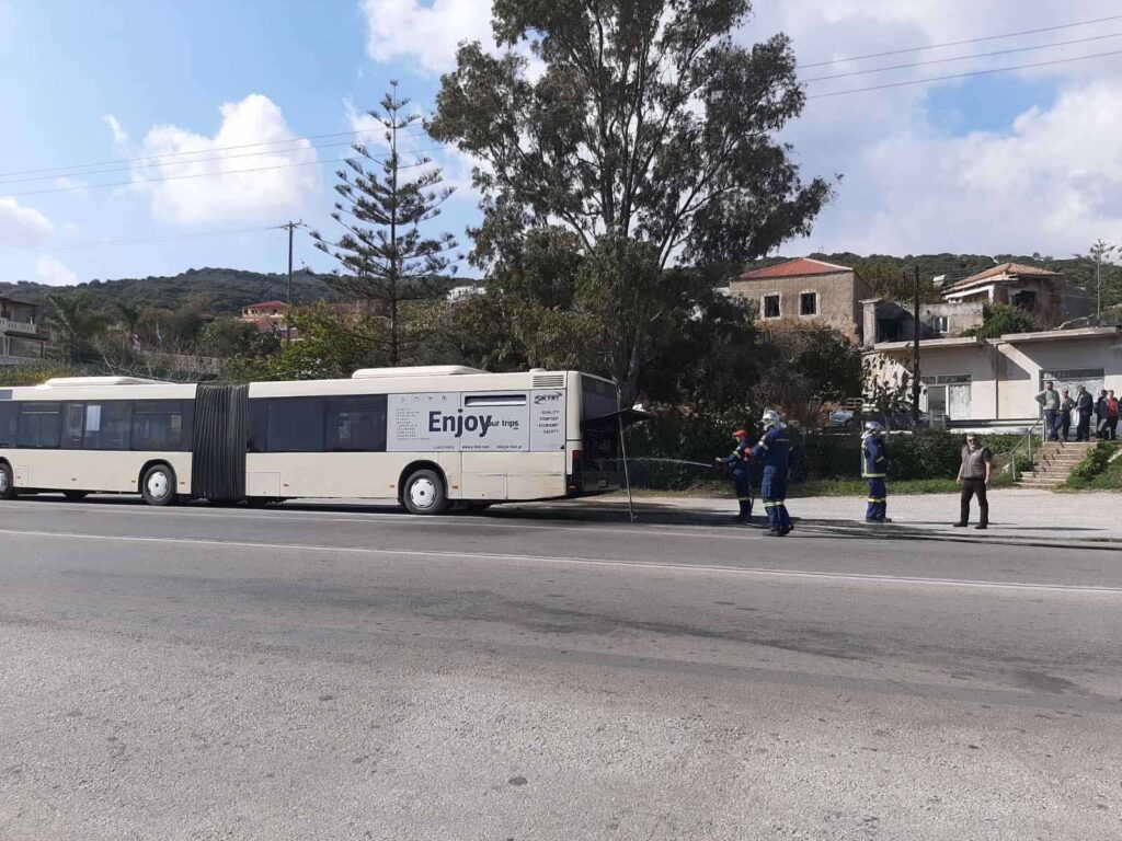 Χανιά: Το ΚΤΕΛ για το περιστατικό πυρκαγιάς σε υπεραστικό λεωφορείο ...