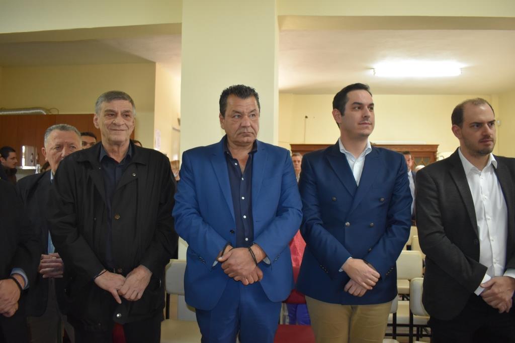 Σύλλογος Πελοποννησίων Ζεφυρίου: Βράβευση των δυο ηρωικών Ζεφυριωτών ...