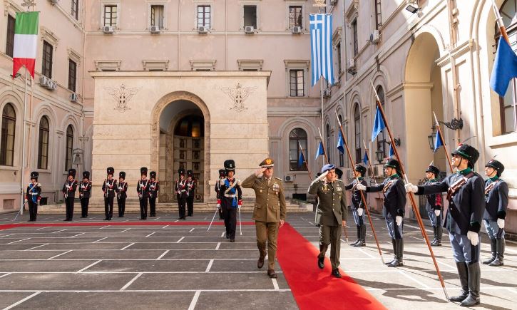 Eπίσκεψη του Αρχηγού ΓΕΣ στην Ιταλία - Aftodioikisi.gr