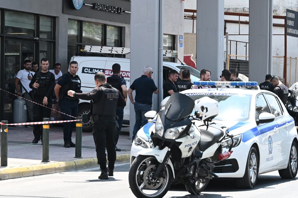 Πυροβολισμός με τραυματία στον Κολωνό - Aftodioikisi.gr