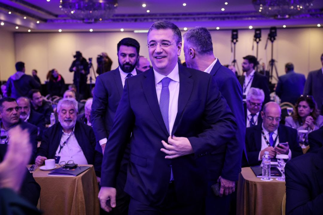Τζιτζικώστας: Ανακοίνωσε Αηδονά ως διάδοχό του - Κατεβαίνει & η ...
