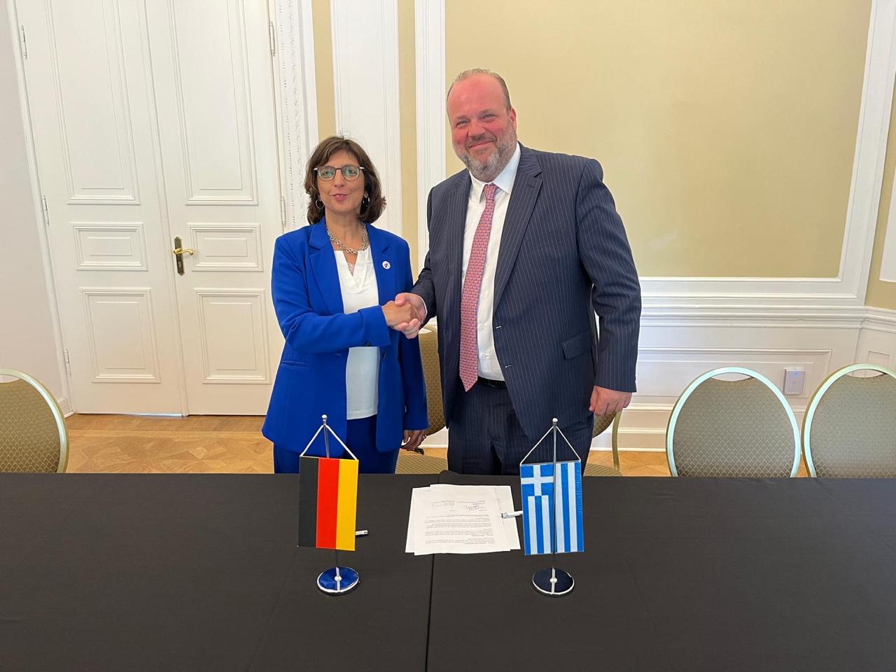 Ανανέωση Συνεργασίας ΔΥΠΑ Ελλάδας - Γερμανίας - Aftodioikisi.gr