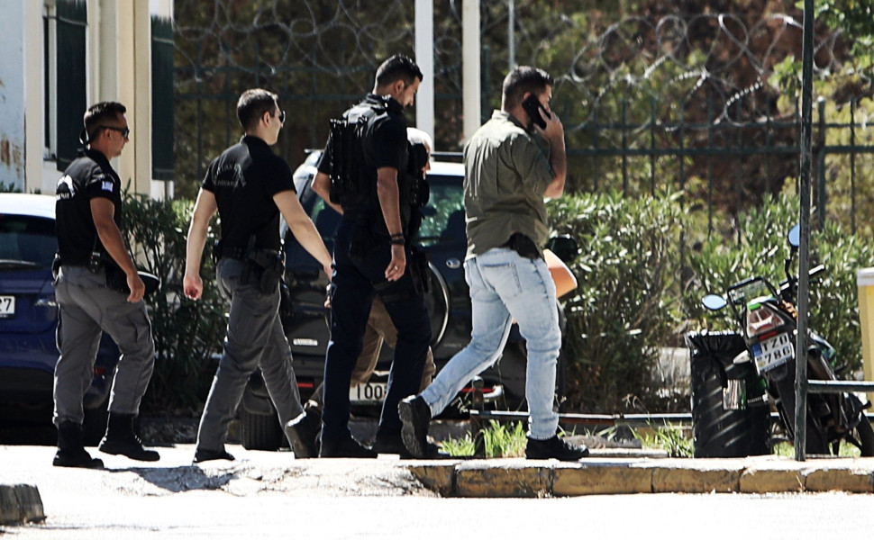 Στη φυλακή οδηγείται ο 62χρονος για τη φωτιά στην Παιανία - Aftodioikisi.gr