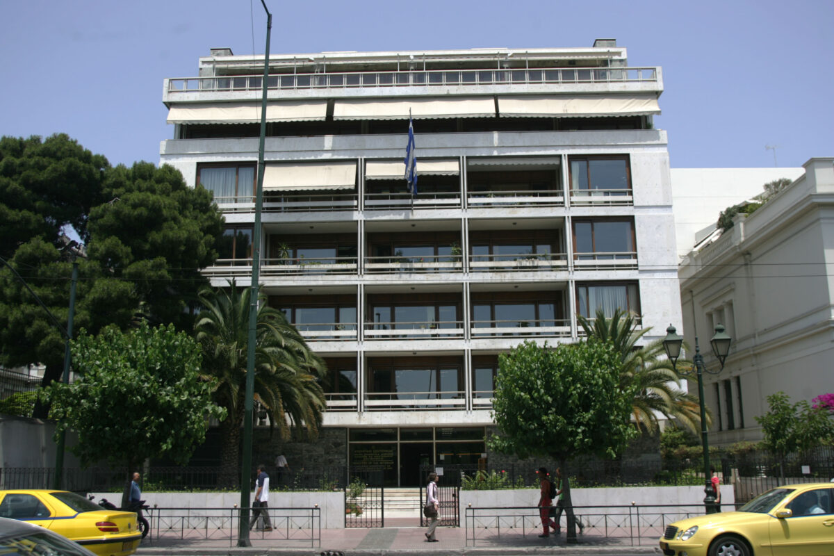 ΥΠΕΣ: Εγκύκλιος στους ΟΤΑ για κατάρτιση Πολυετούς Δημοσιονομικού ...