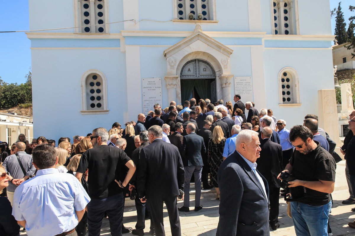 Σε κλίμα συγκίνησης το μνημόσυνο της Λένας Σαμαρά - Aftodioikisi.gr