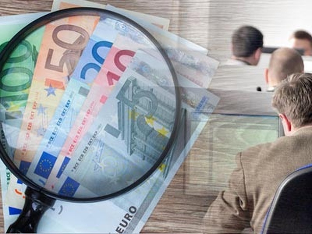 Δημόσιο: «Μπόνους» μισθολογικών κλιμακίων για υπαλλήλους κατόχους μεταπτυχιακών τίτλων ...