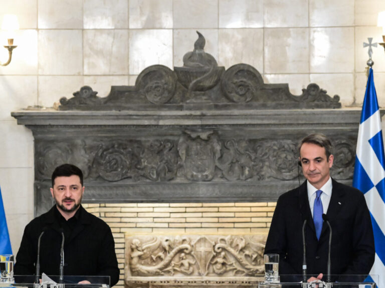 Μητσοτάκης: Κόμβος η χώρα για αμερικανικό LNG -Ζελένσκι: Eλληνική ...